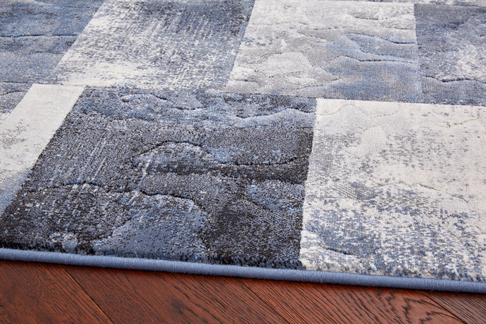 Blue Tile Design Argentum Rug — Rugs Direct