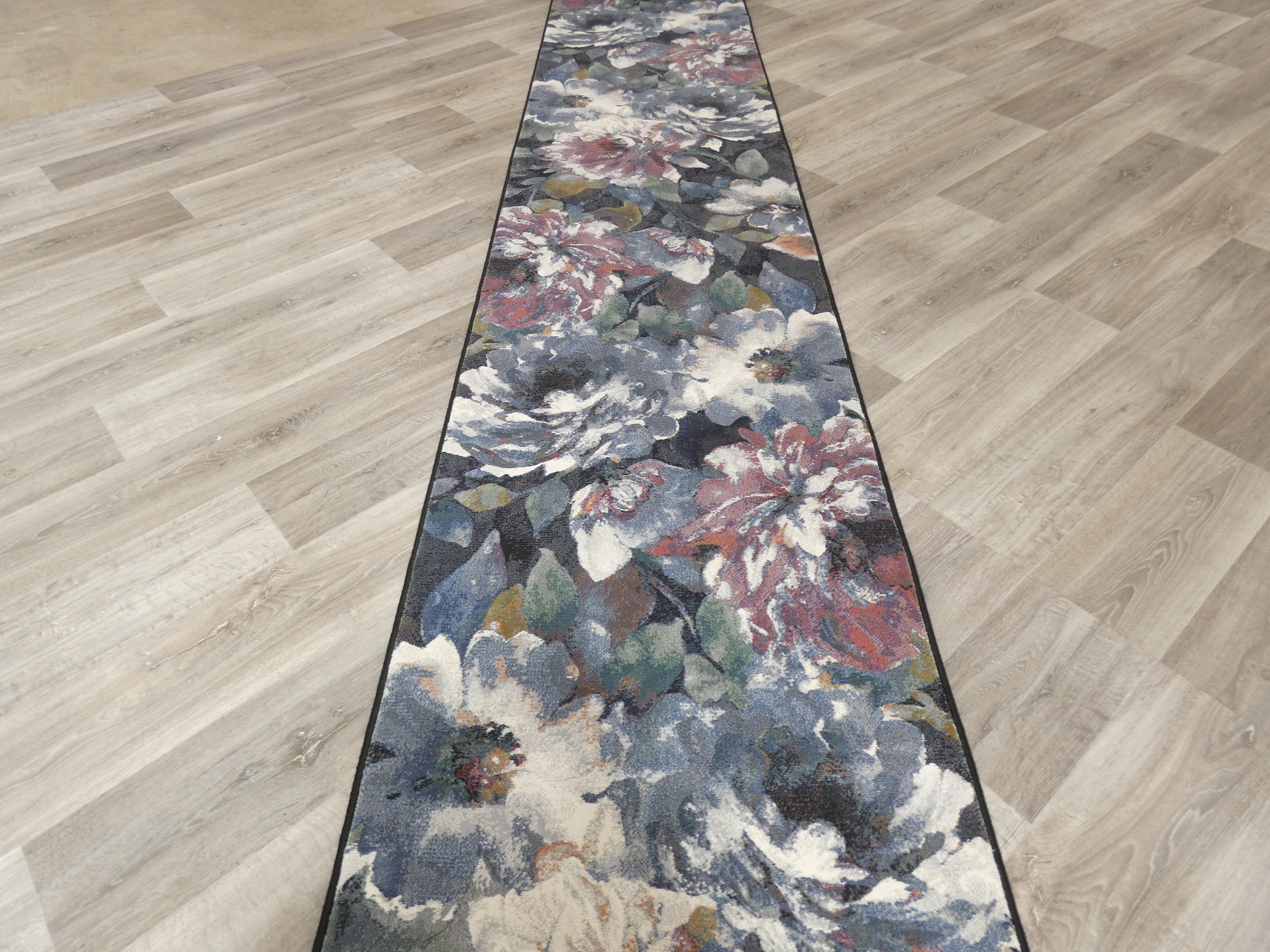 Multicoloured Floral Modern Style Argentum Hallway Runner Size: 80cm w ...